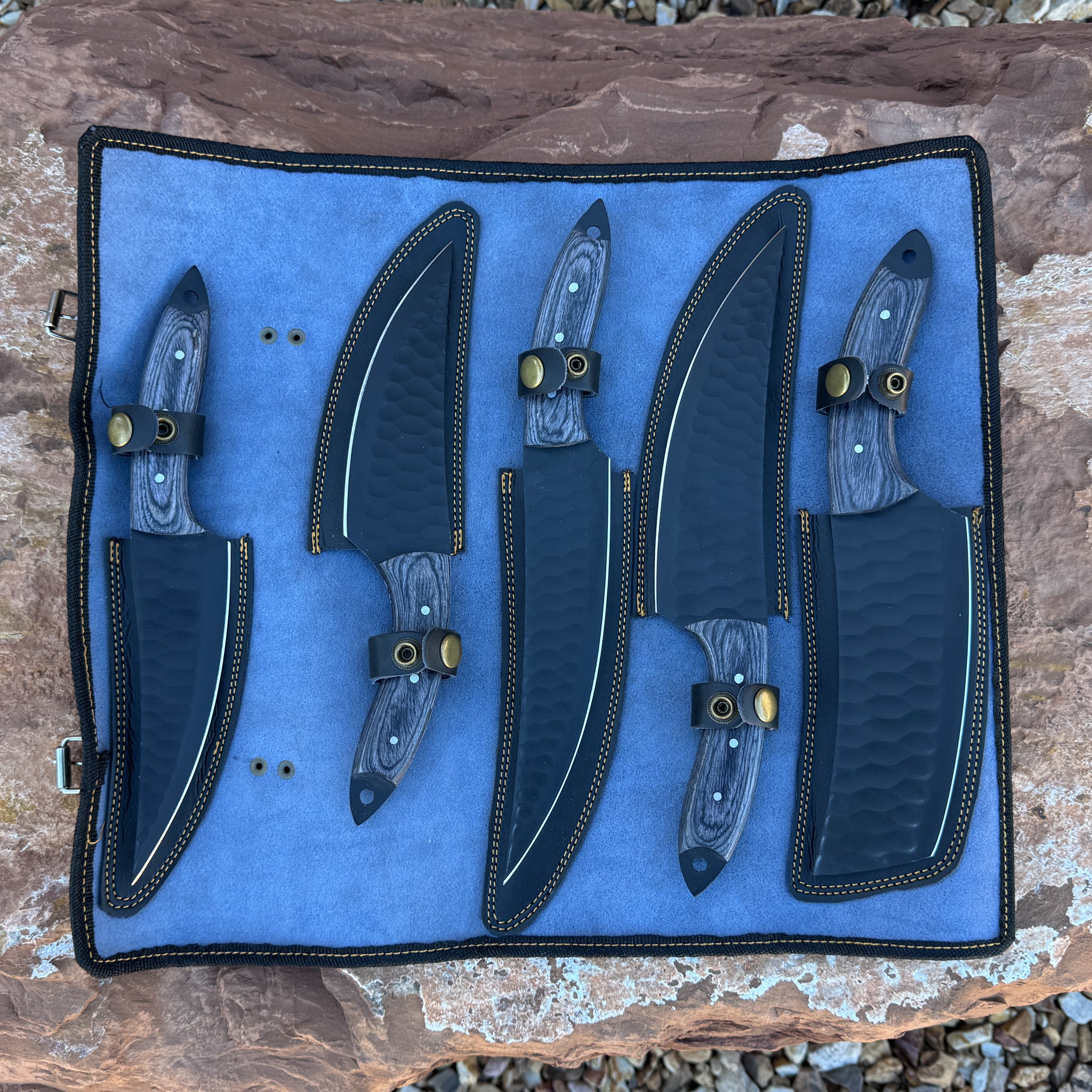 Obsidian Tide 5-Piece Hand-Forged Chef Knife Set with Blue Wood Handle ...